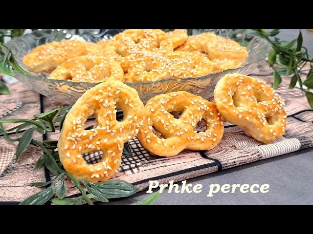 DOMACE PRHKE PERECE bez nadolazenja testa odmah se prave - Sofra.rs DOMACE PRHKE PERECE bez nadolazenja testa odmah se prave - Sofra.rs